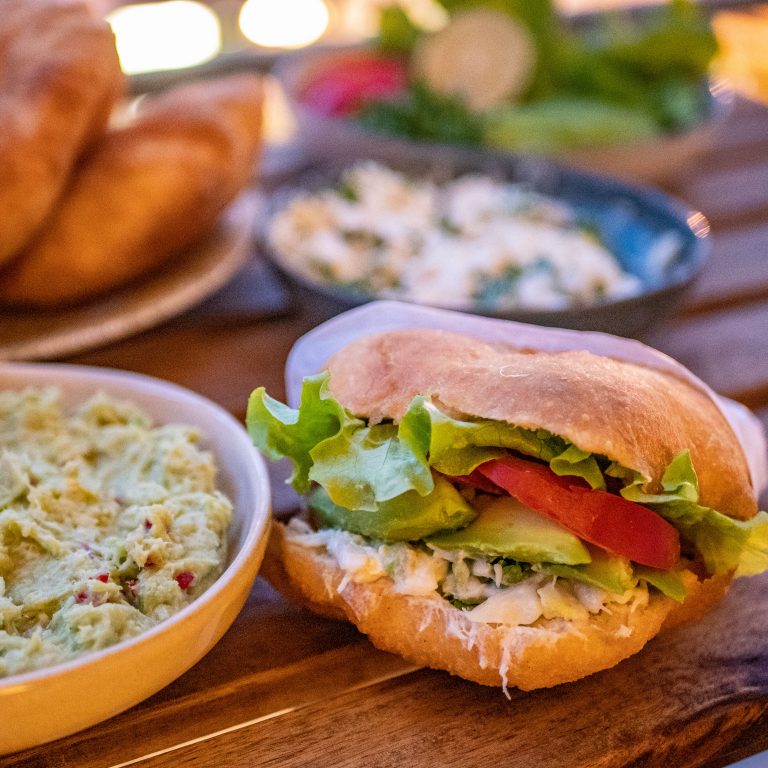 Bokit et féroce - Recette de Guadeloupe - DUMPLINGS & MORE