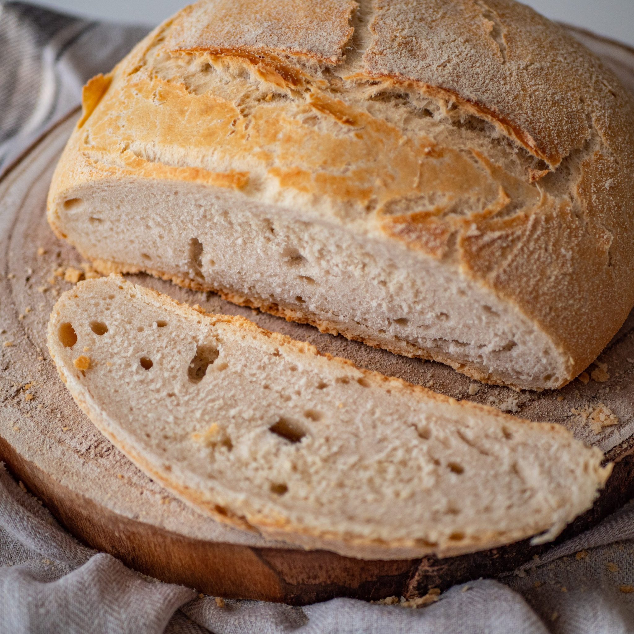 Horiatiko Psomi - Pain grec - Recette - DUMPLINGS & MORE