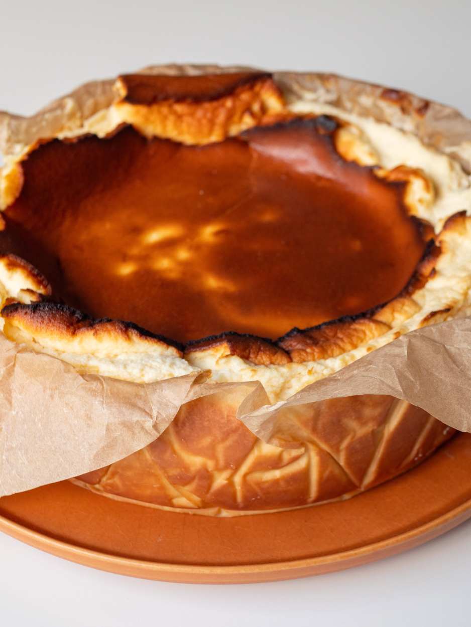 San Sebastian Cheesecake : La Spécialité Basque Qui Conquiert Istanbul ...